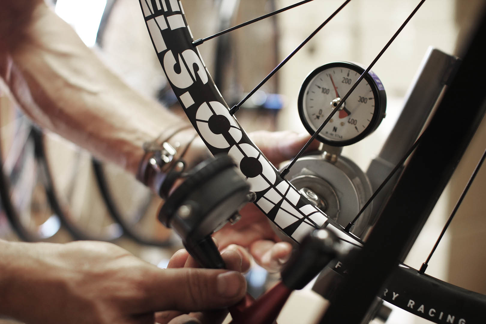 Fargo Circle Studio - Pancho Wheels