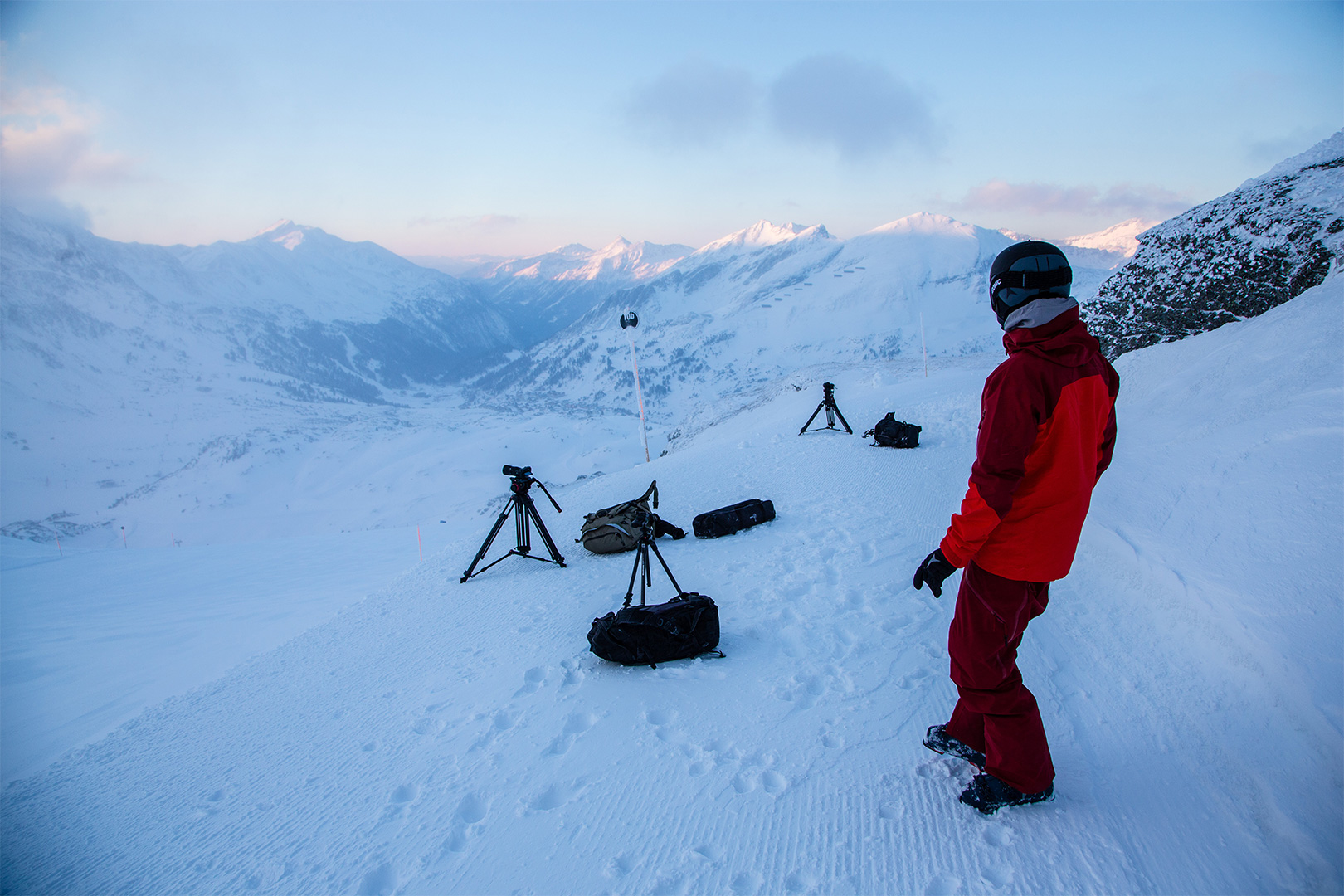 Fargo Circle Studio - All Mountain